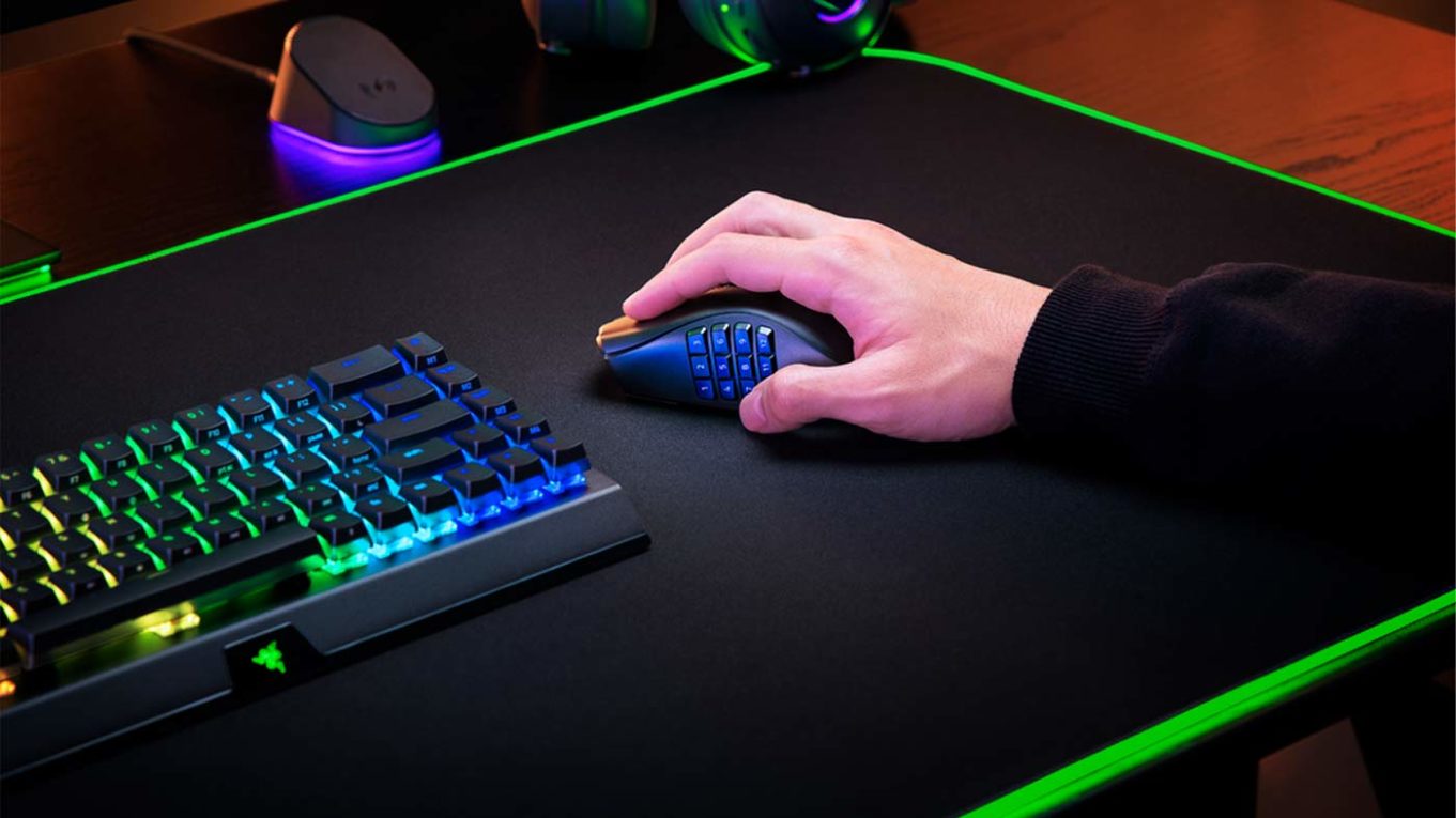 One Of Razer's Best Gaming Mice Just Got A Huge Update With The Naga V2 Pro