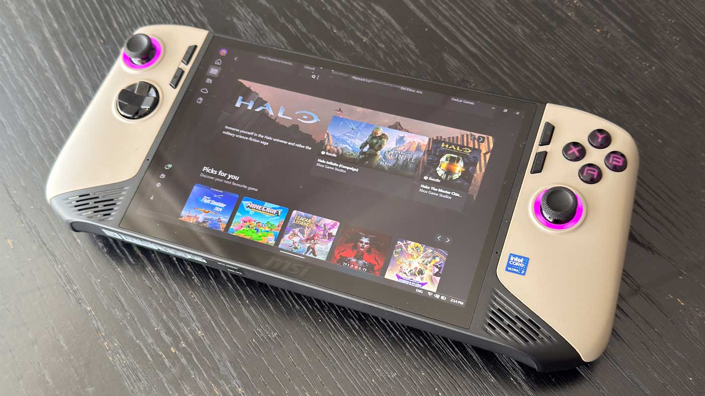 This Limited Edition Platinum Xbox One X Is Very Nice